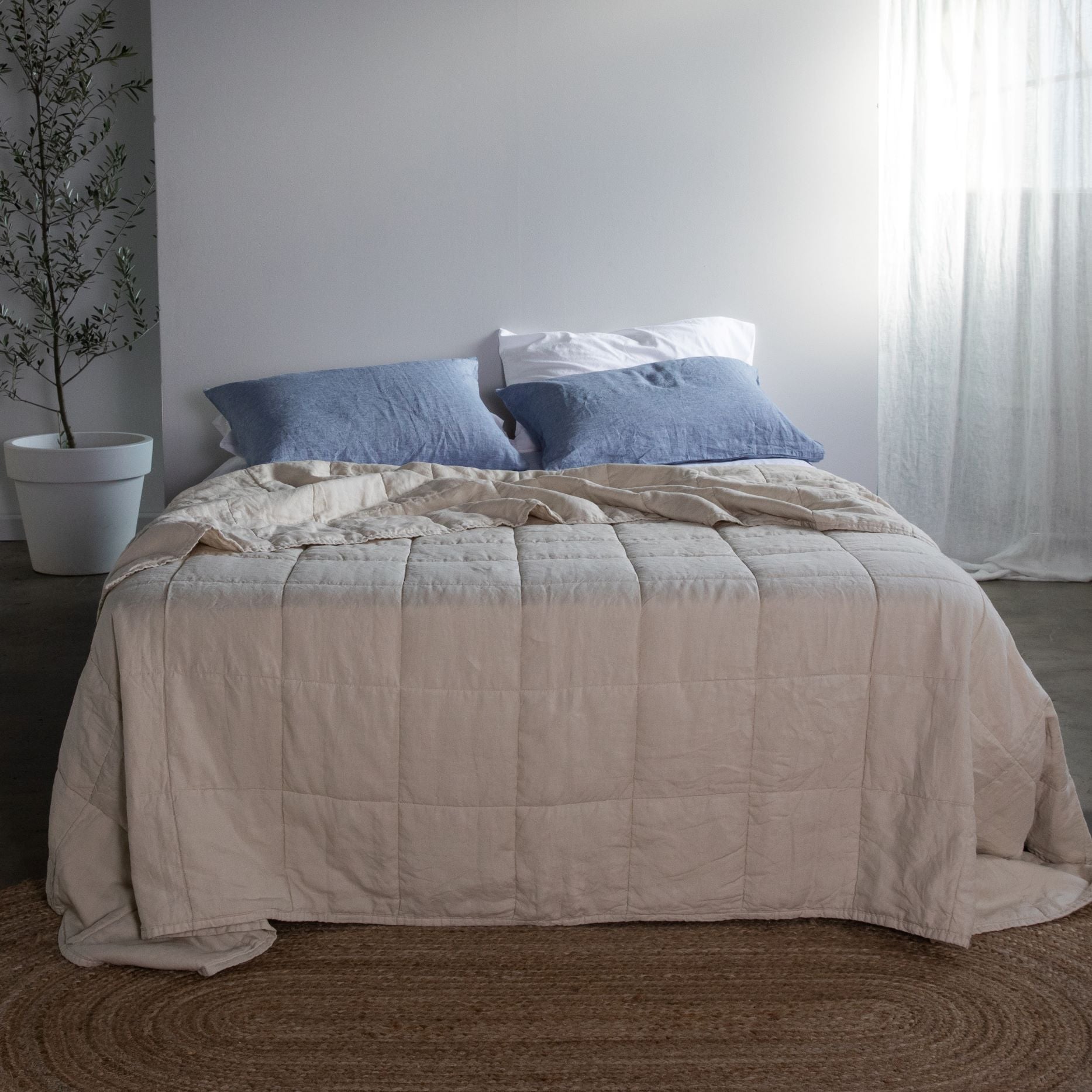 French Linen Quilts – Sunday Linen
